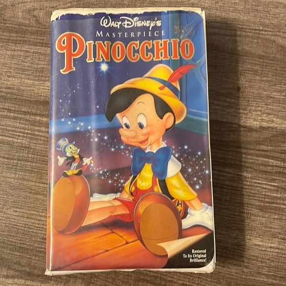 Disney | Toys | Walt Disneys Masterpiece Pinocchio Vcr | Poshmark